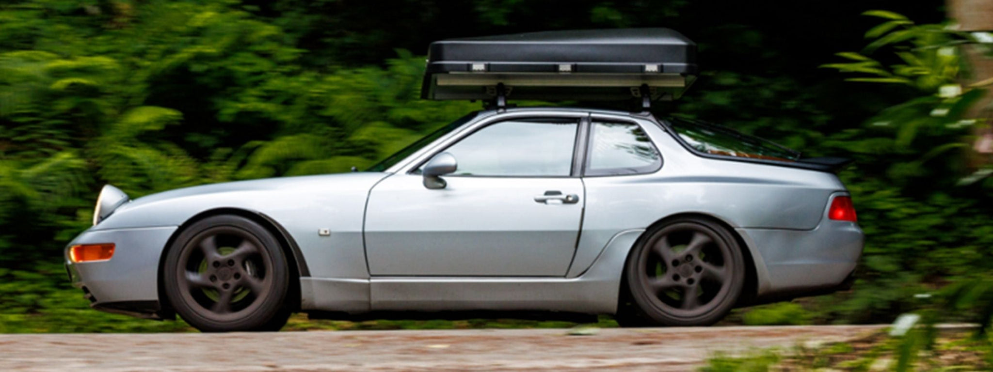 Mit dem Porsche 968 & Dachzelt durch Cornwall mit QOOL
